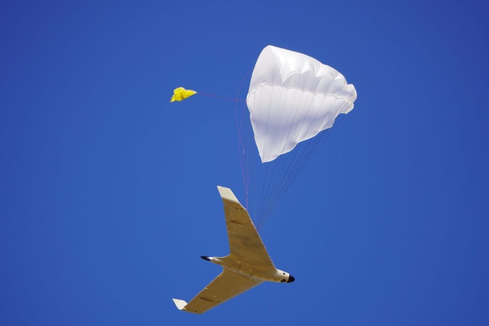 Steerable Parachute - Manta Air.